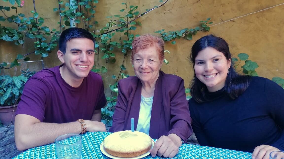 Simple Visits, Deep Friendships : Con-solatio